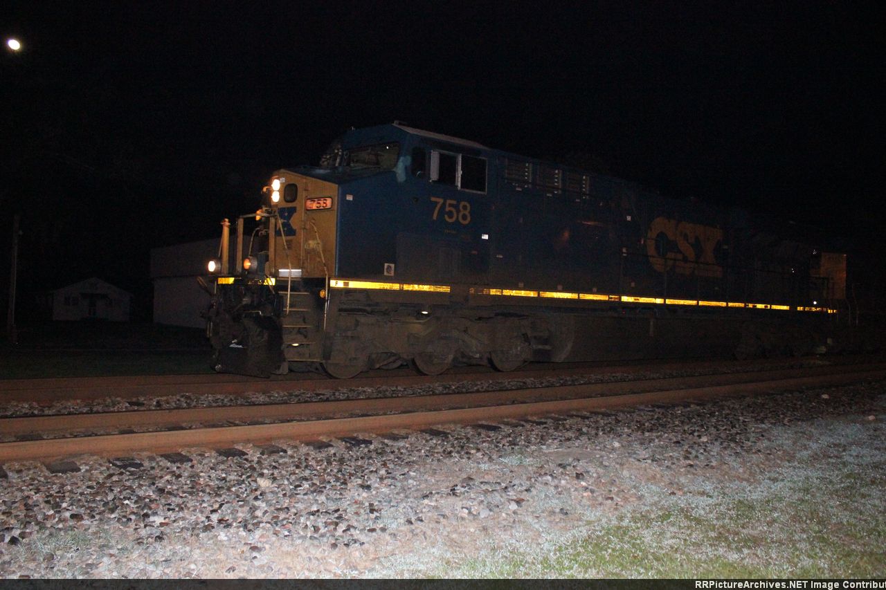 CSX 758